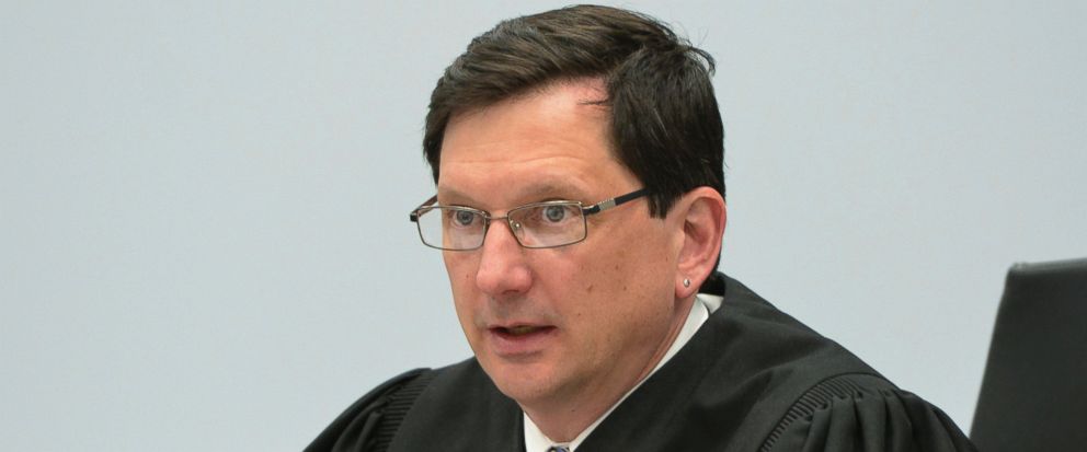 Judge Quits After Suspension For Sexual Acts At Courthouse - WOAY-TV