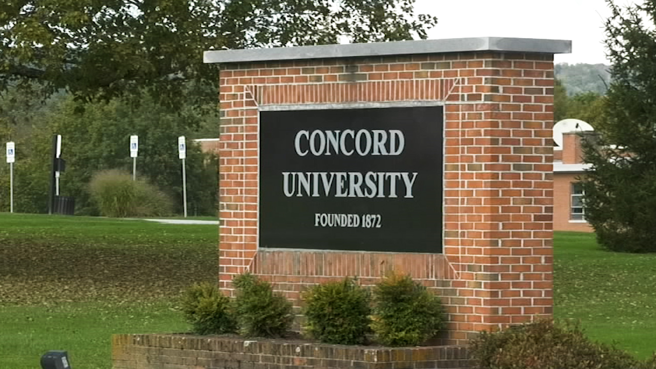 Concord University welcomes presidential candidates to campus - WOAY-TV