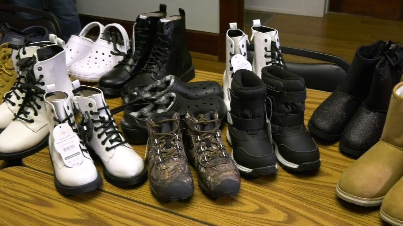 Girl Scouts donate shoes to United Way Equal Footing Campaign - WOAY-TV