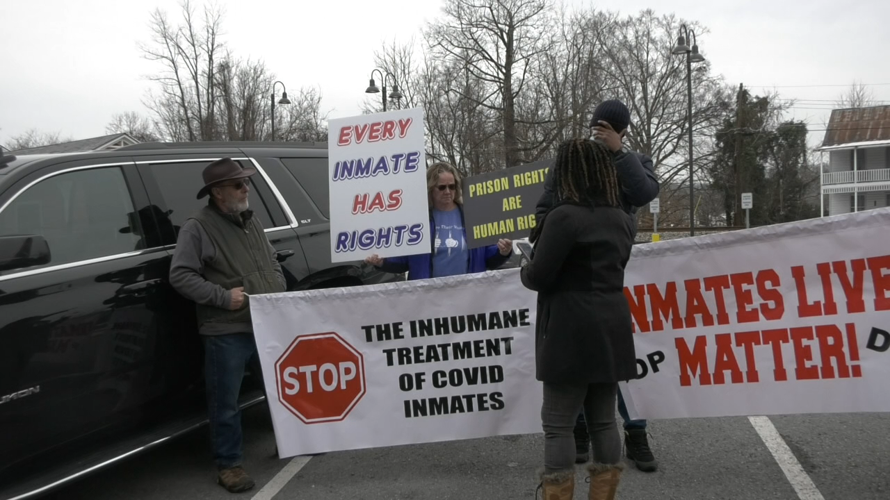 Loved ones protest against poor inmate treatment at local prison - WOAY-TV