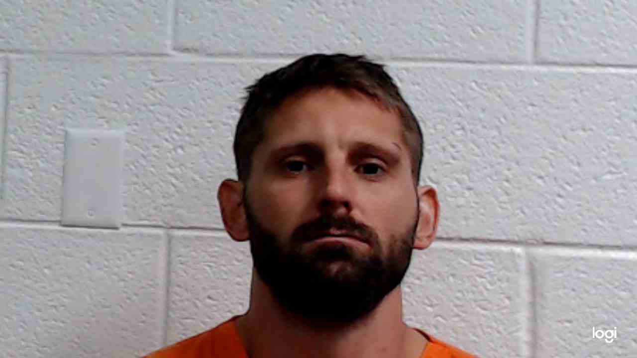 Suspect in custody following homicide in Alderson - WOAY-TV