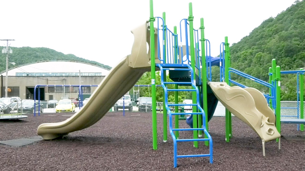 Park @ 6th & Adams opens in Montgomery - WOAY-TV