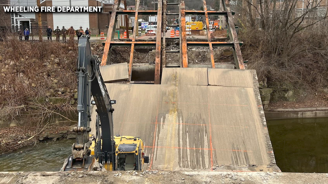 Bridge collapse in Wheeling - WOAY-TV